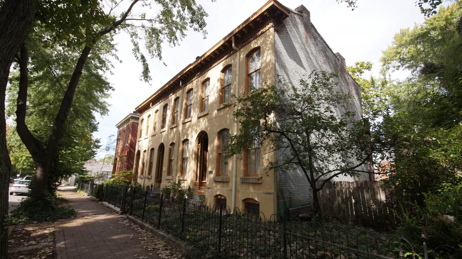 Contact Us | Invest In St. Louis